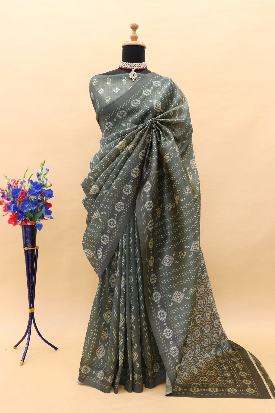 Scpf Digital Stylish Fancy Saree Collection
